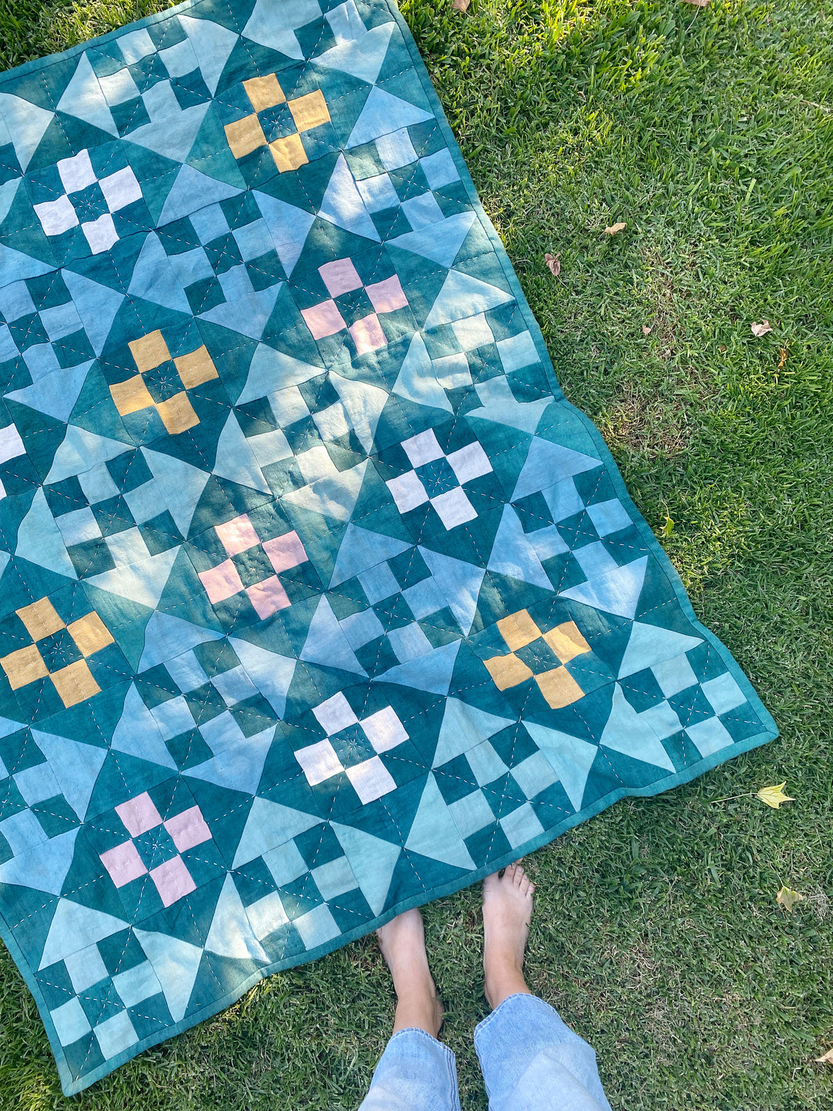 Bouquet Nine Patch Quilt PDF Pattern • FREE – Matchy Matchy Sewing Club